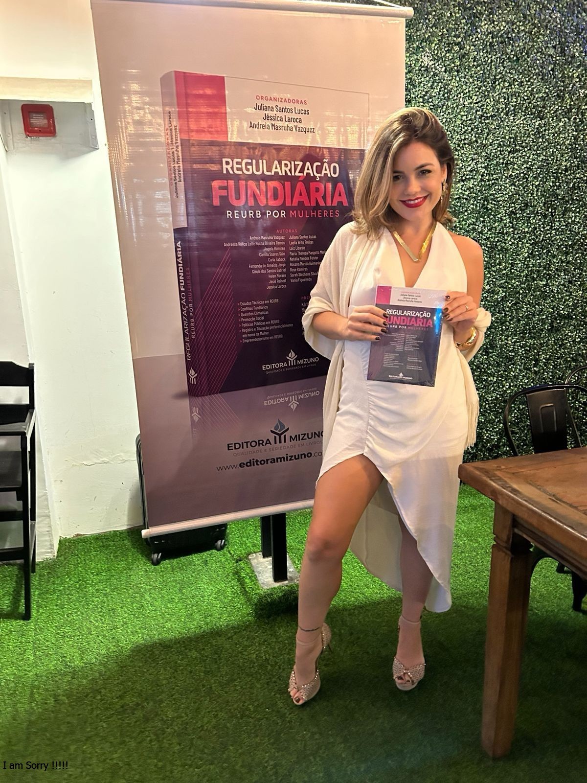 Jéssica Laroca lançará o livro “REURB por Mulheres” na Mostra da ...